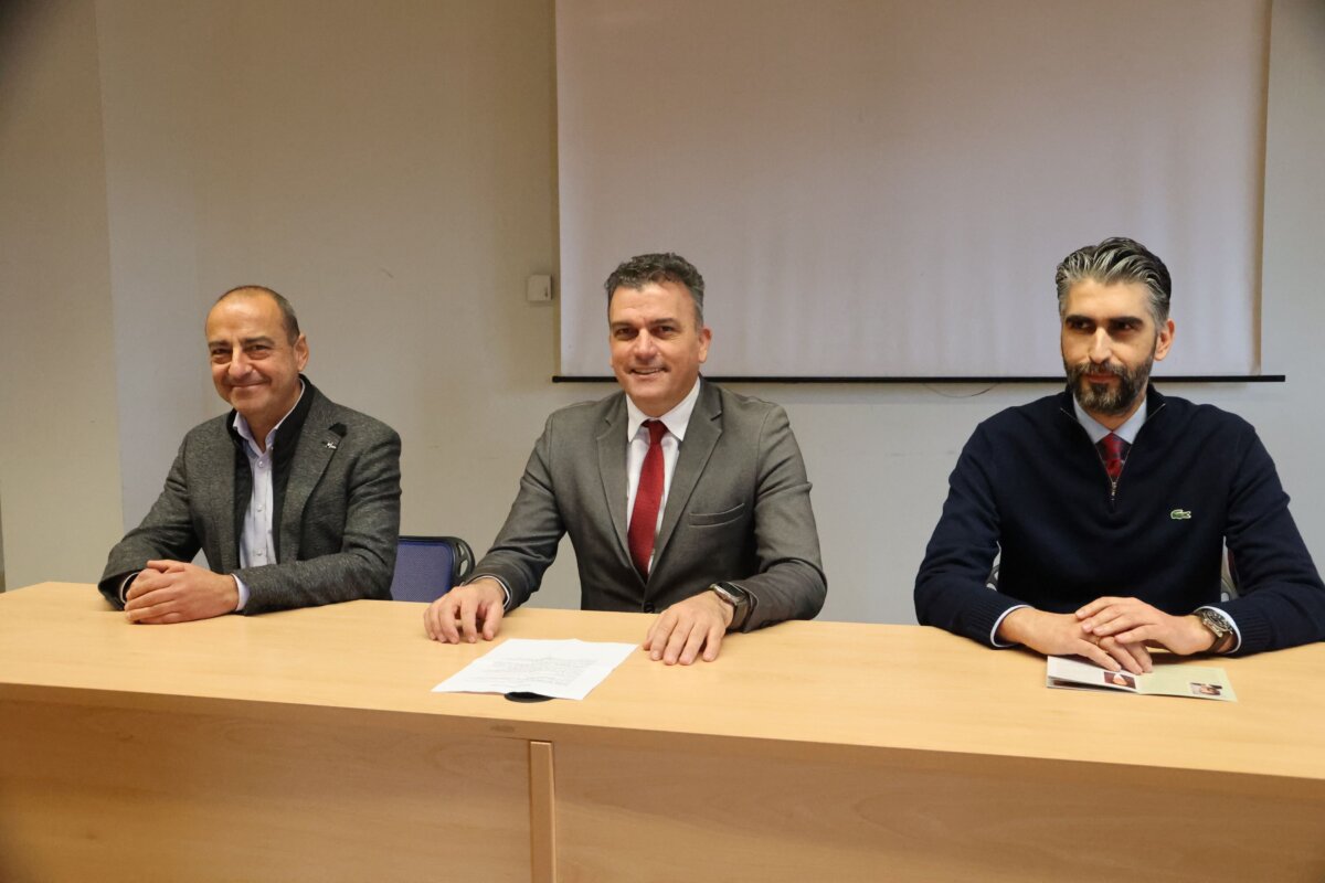 Θανάσης Μαμάκος : Δυναμική εκκίνηση για το Φεστιβάλ «Μουσικότροπο ...
